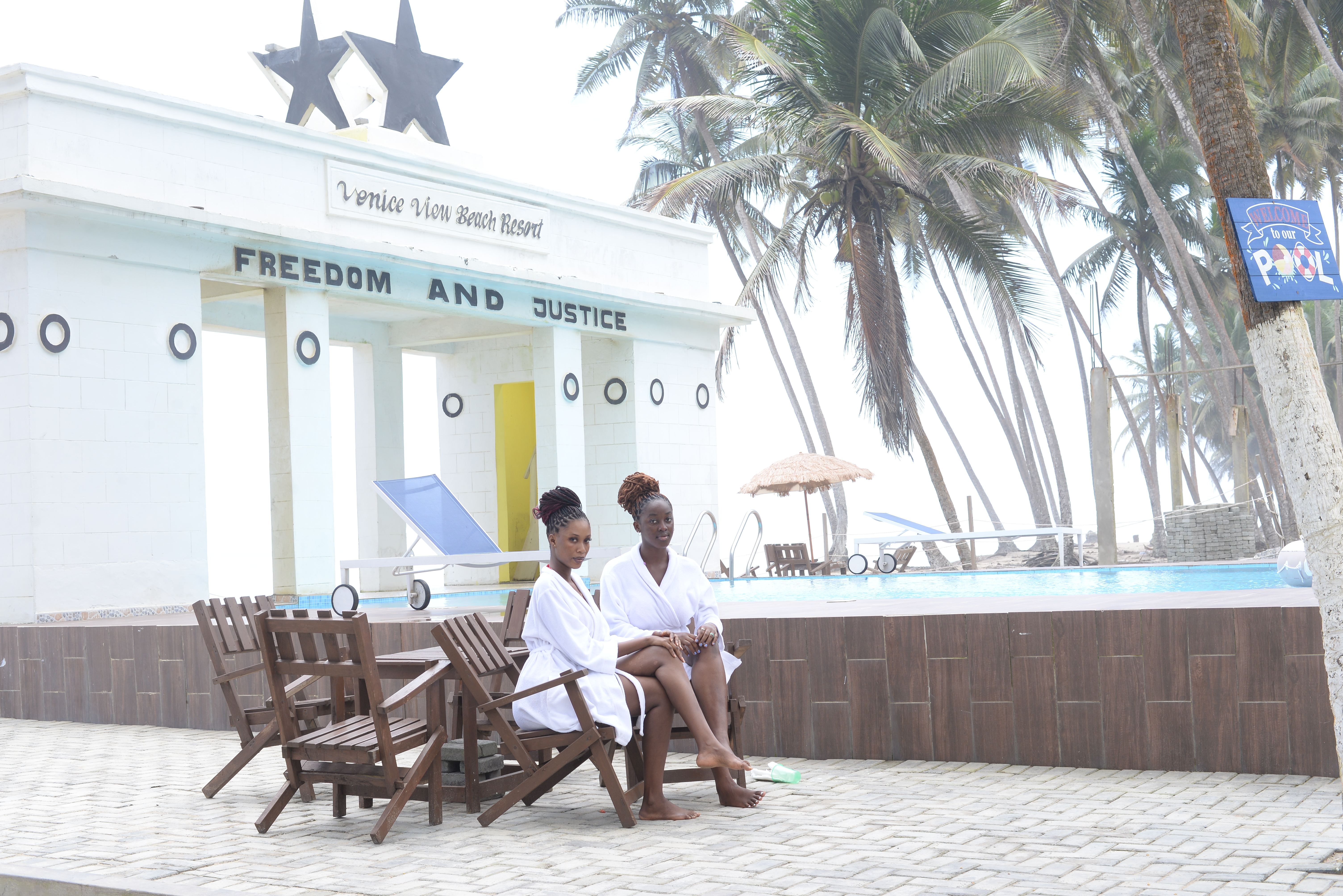 the best vegan and vegetarian restaurants in ghana. venice view beach ...