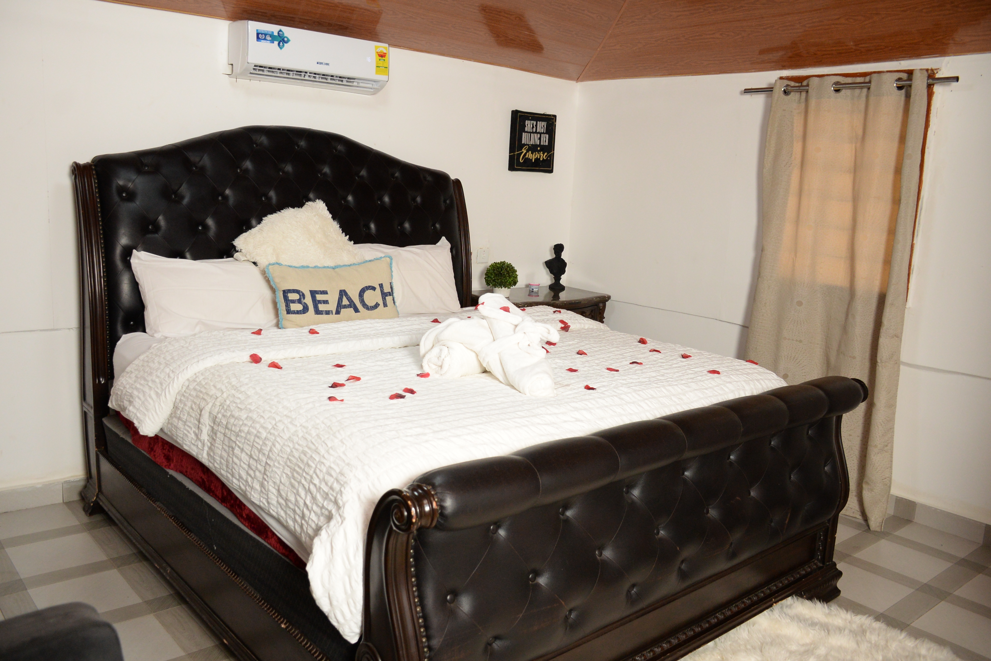 the best ways to respect local customs and traditions in destinations ...